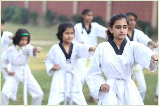 MIDDLE SCHOOL PROGRAMME - DR MPS WORLD SCHOOL